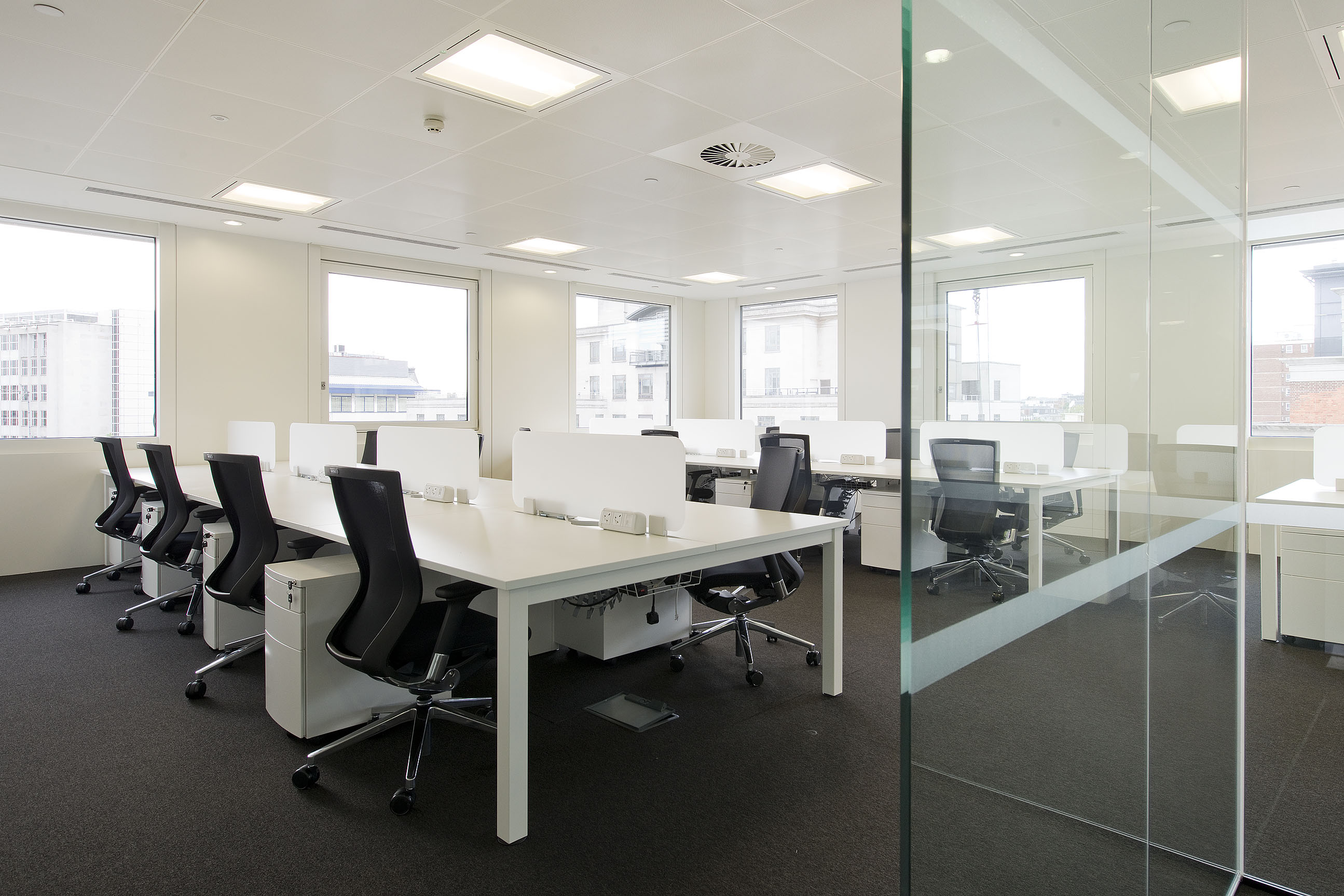 GroupM, Red Lion Square | Collins Construction