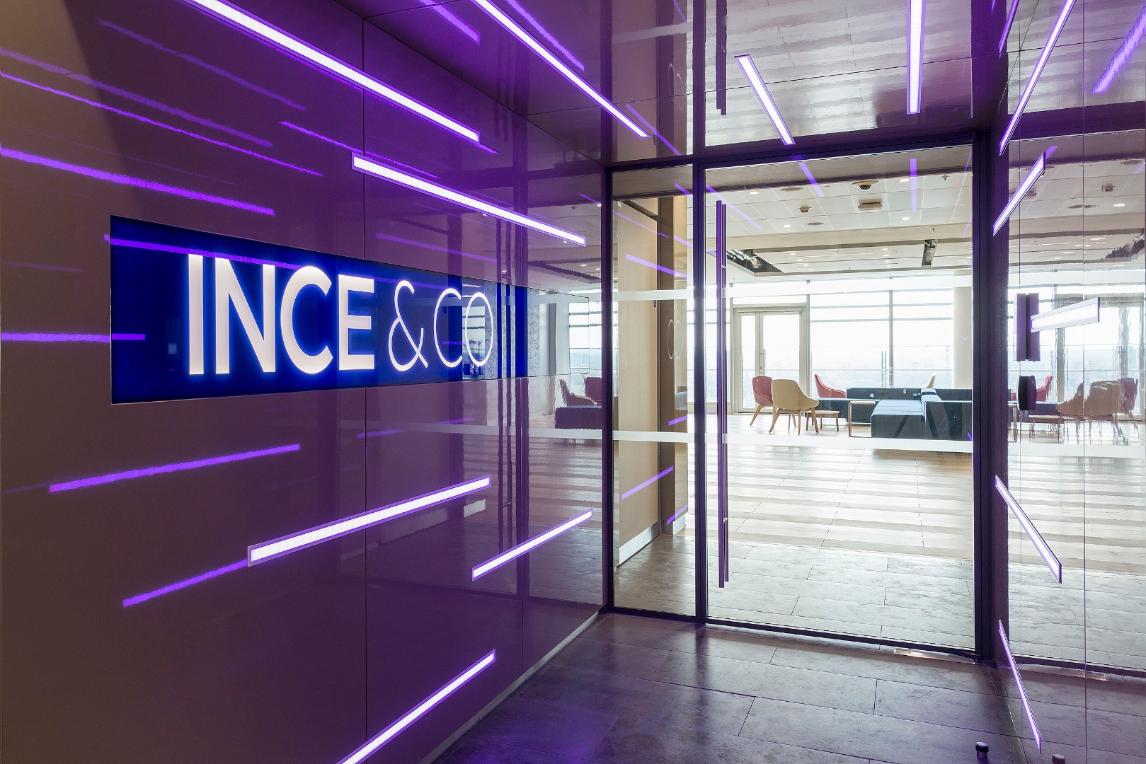 GroupM, Red Lion Square | Collins Construction