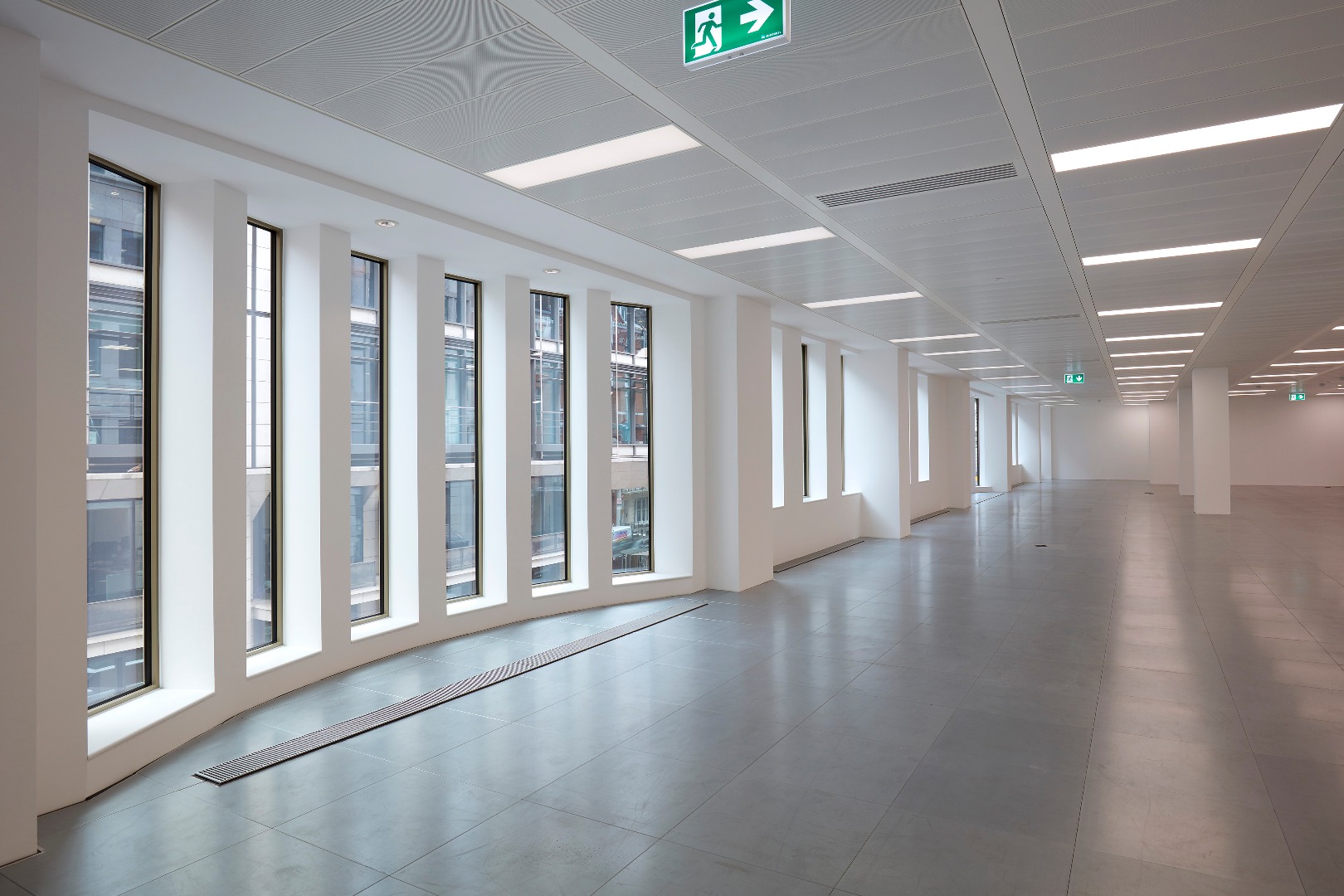 10 Stratton Street, New Estate International | Collins Construction