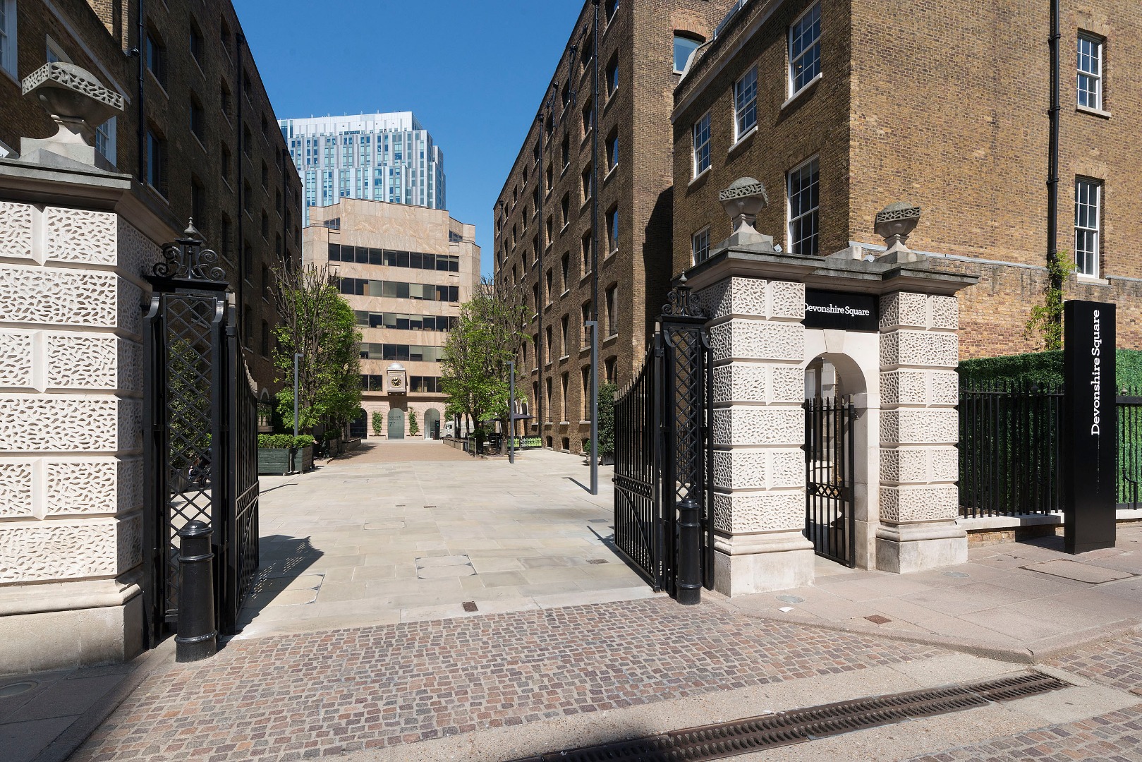Successful Handover for Devonshire Square